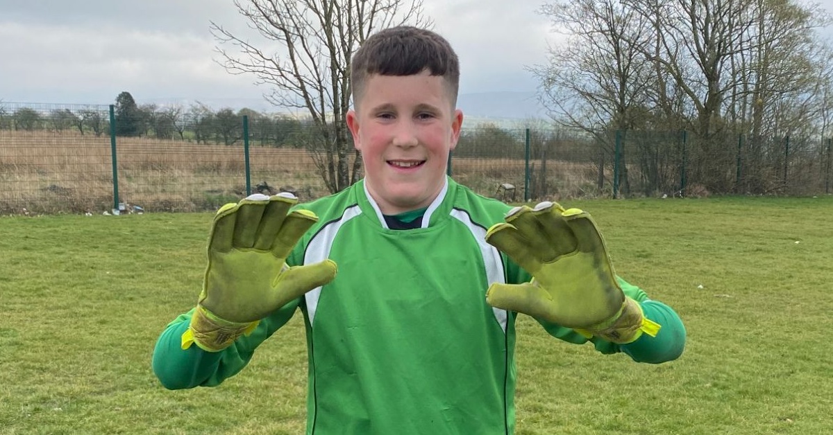 Colne Park High School - Year 9 win Pendle Football League after late ...